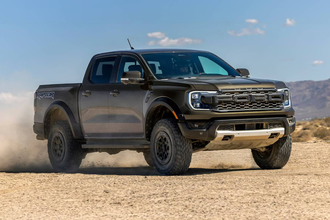 Ford Ranger Raptor del 2025, una camioneta para todos los terrenos » » 2026